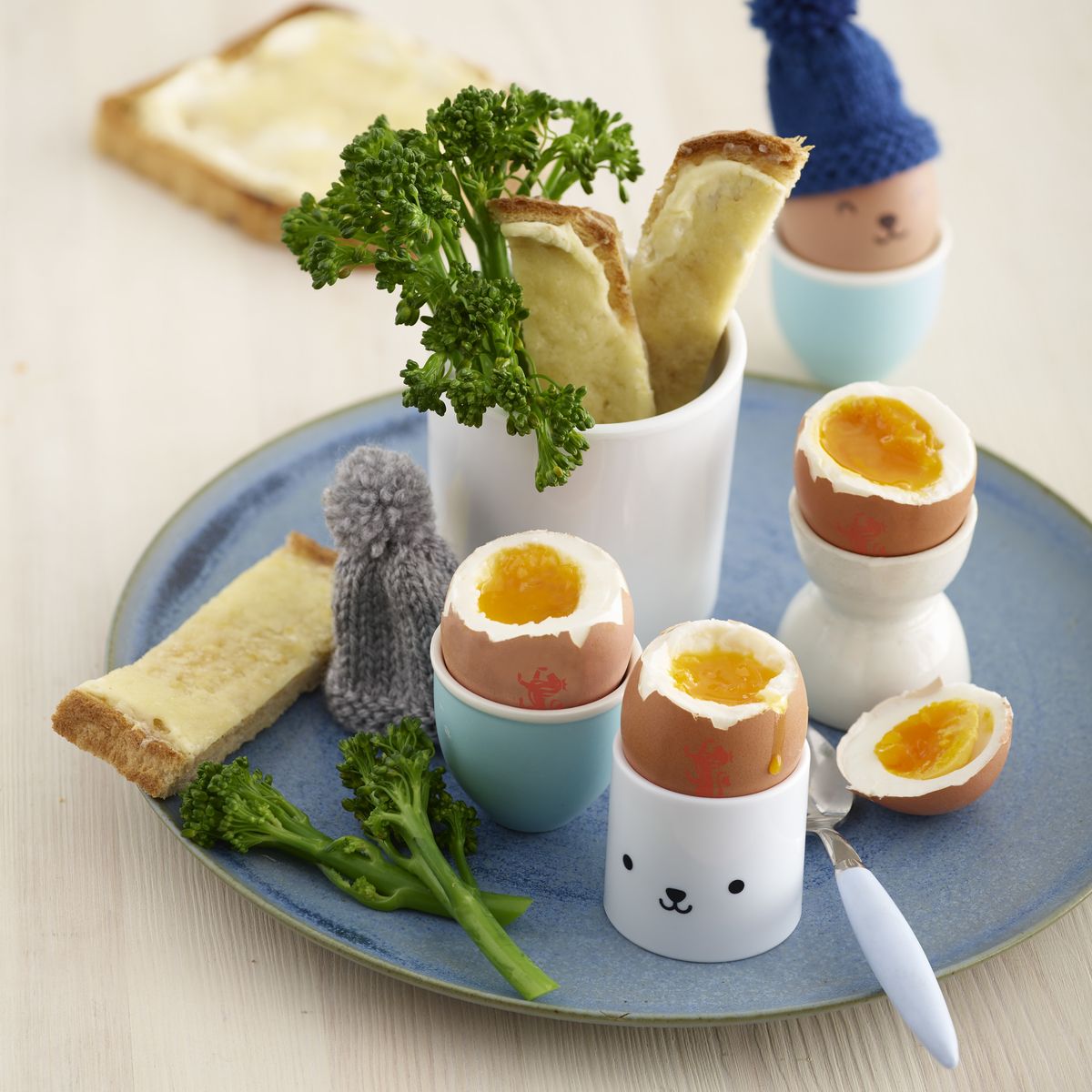 how to cook an egg for egg and soldiers