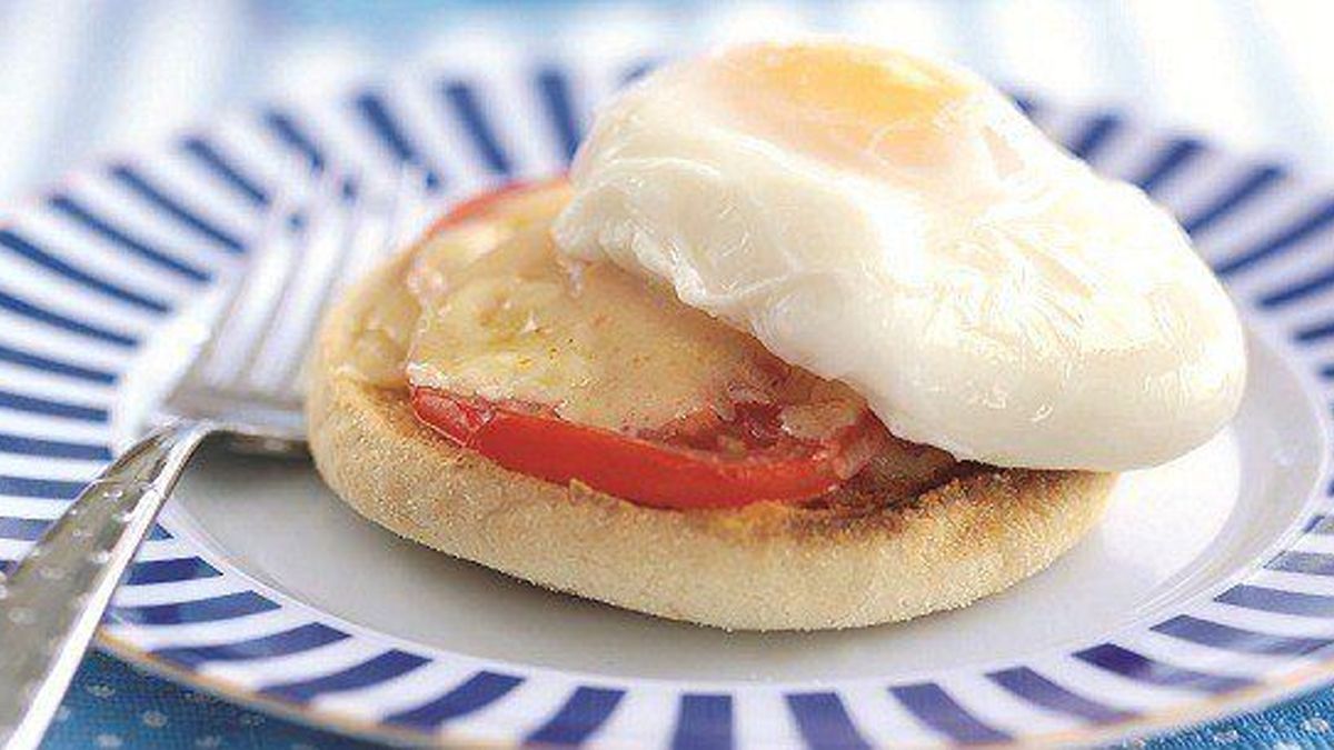 how to cook poached eggs in microwave