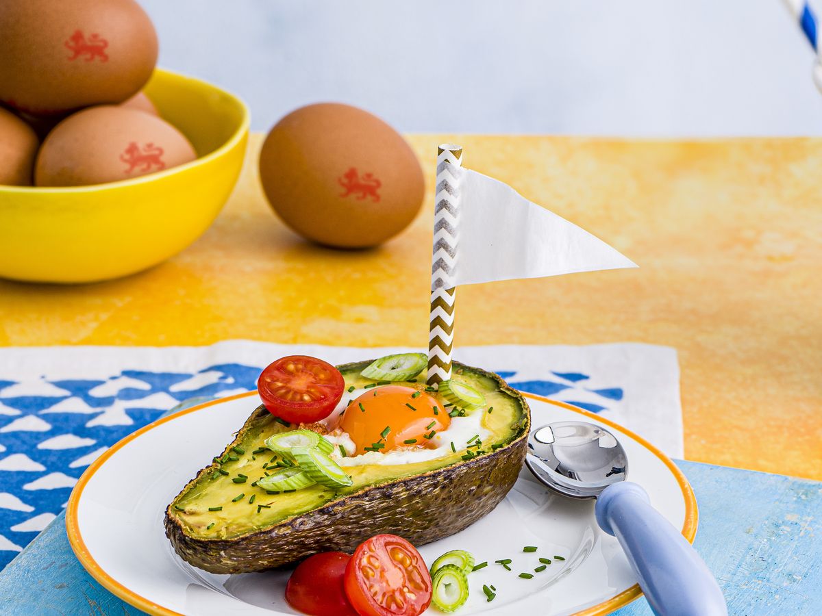 how to make avocado egg boat